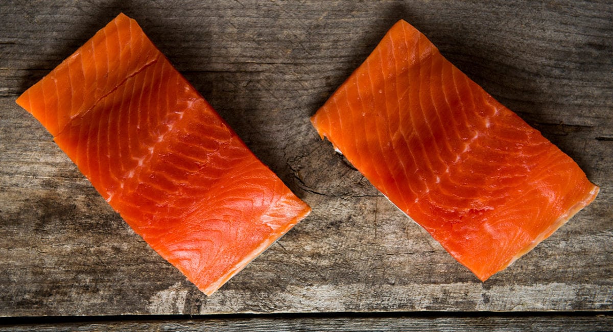 Can you defrost salmon and eat it raw?