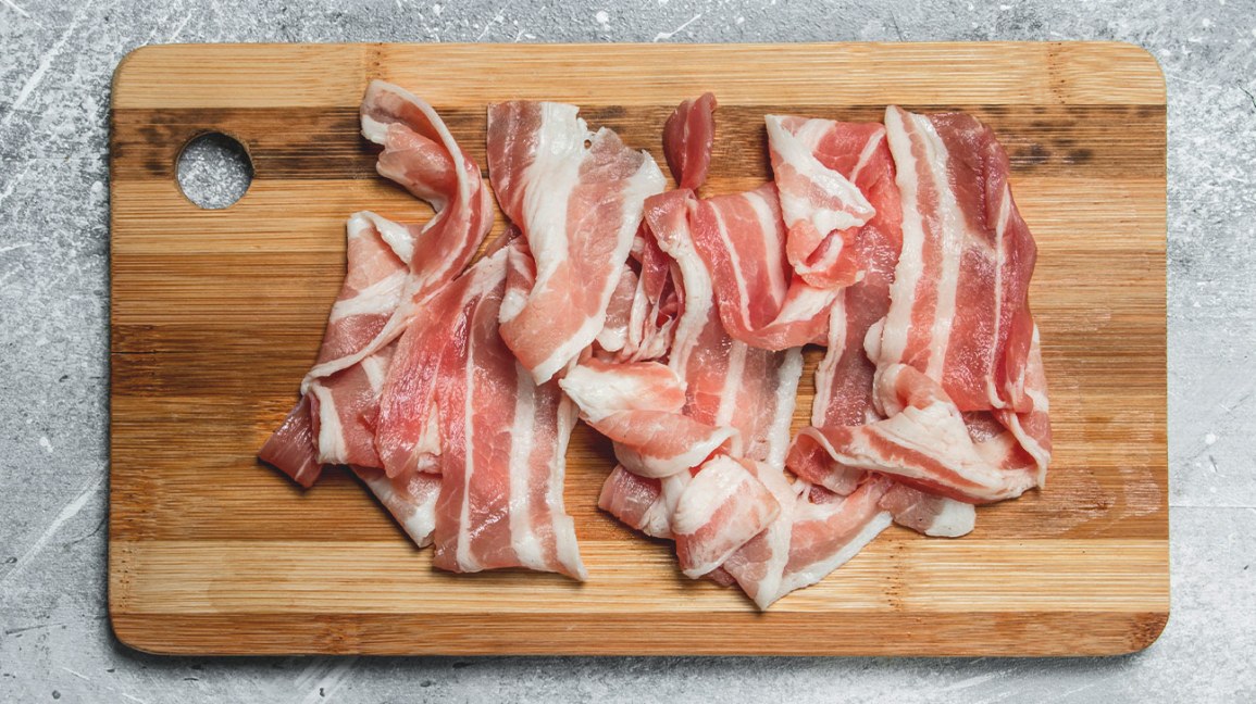 Can you eat bacon slightly undercooked?