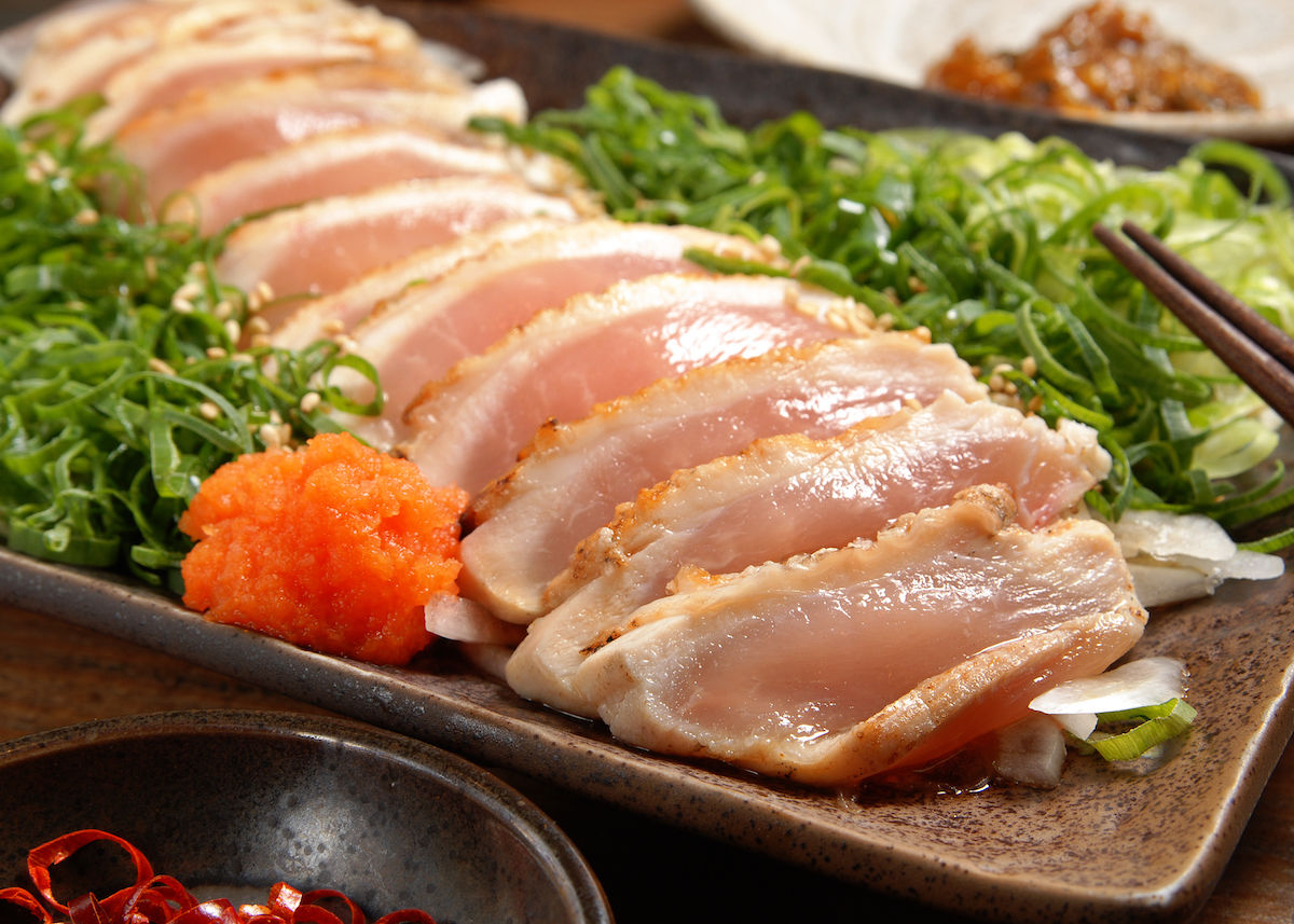 Can you eat chicken raw in Japan?