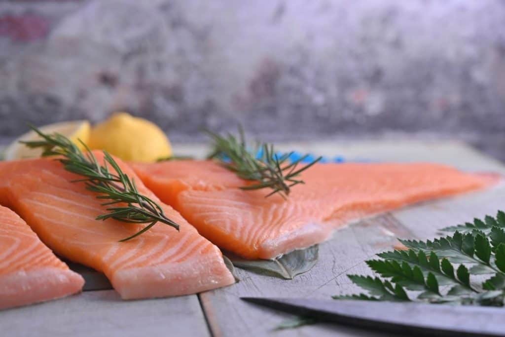 Can you eat cooked salmon the next day cold?