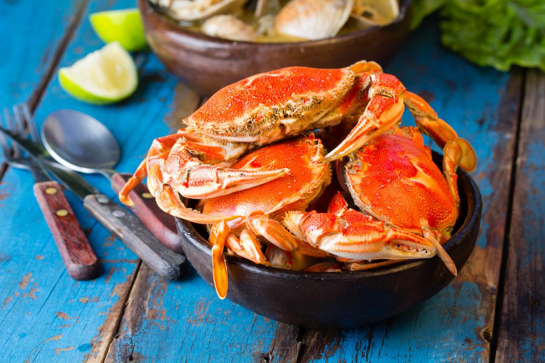 Can you eat crab claws raw?