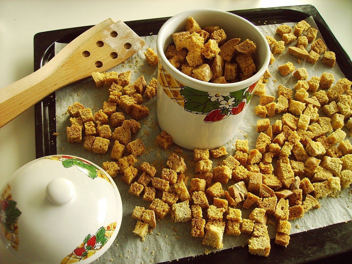 Can you eat croutons as a snack?
