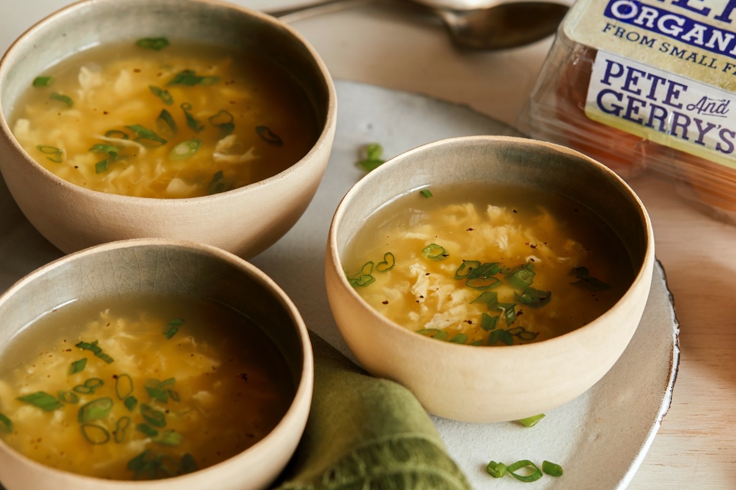Can you eat egg drop soup on a clear liquid diet?