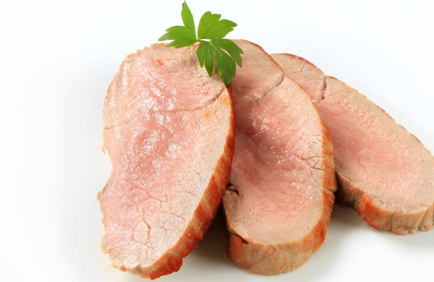 Can you eat medium rare pork?