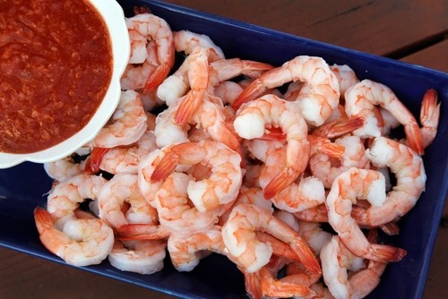 Can you eat shrimp cold after it's been cooked?