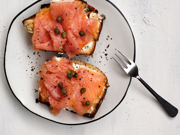 Can you eat smoked salmon while pregnant?