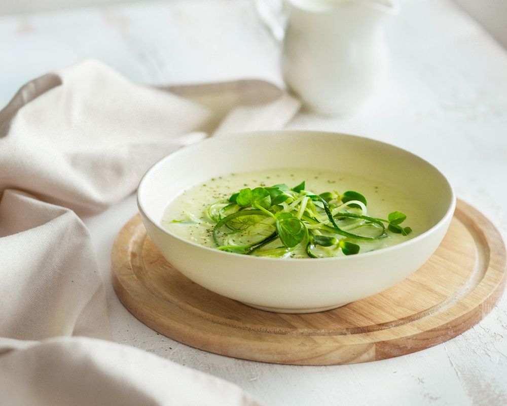 Can you eat soup with a sore throat?