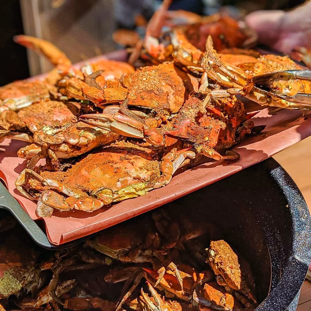 Can you eat steamed crabs the next day?