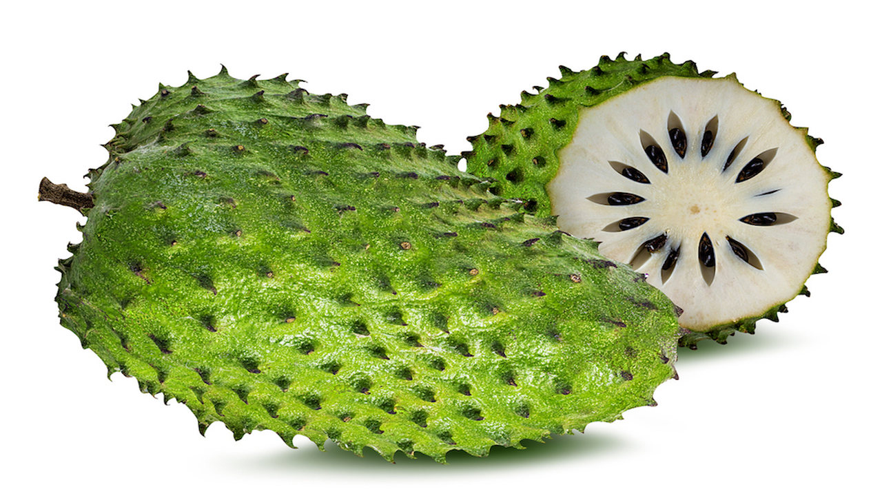 Can you eat the core of soursop?