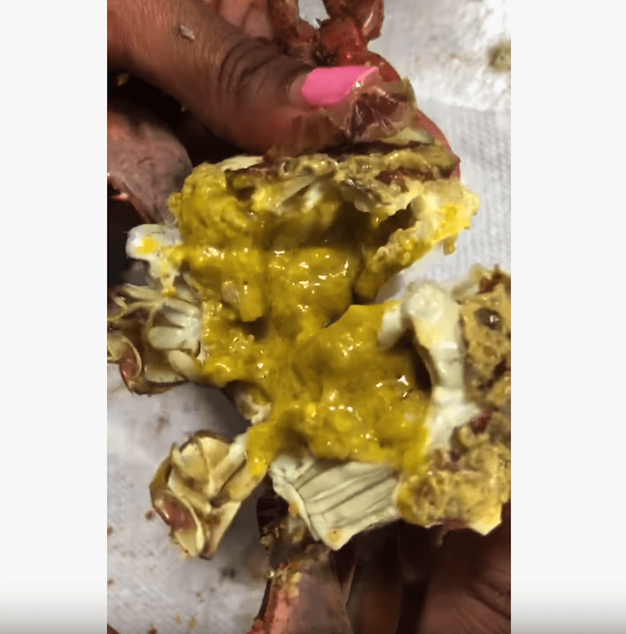Can you eat the mustard in a crab?
