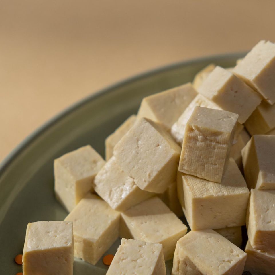 Can you eat tofu with cheese?