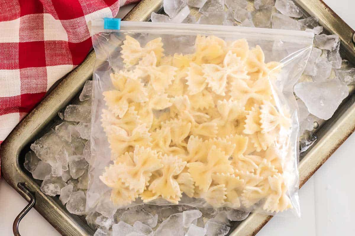 Can you freeze 3 day old pasta?