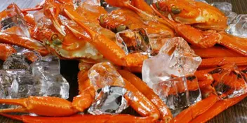 Can you freeze uncooked snow crab legs?