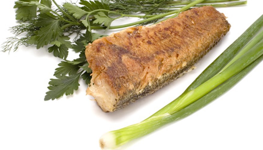 Can you get food poisoning from white fish?