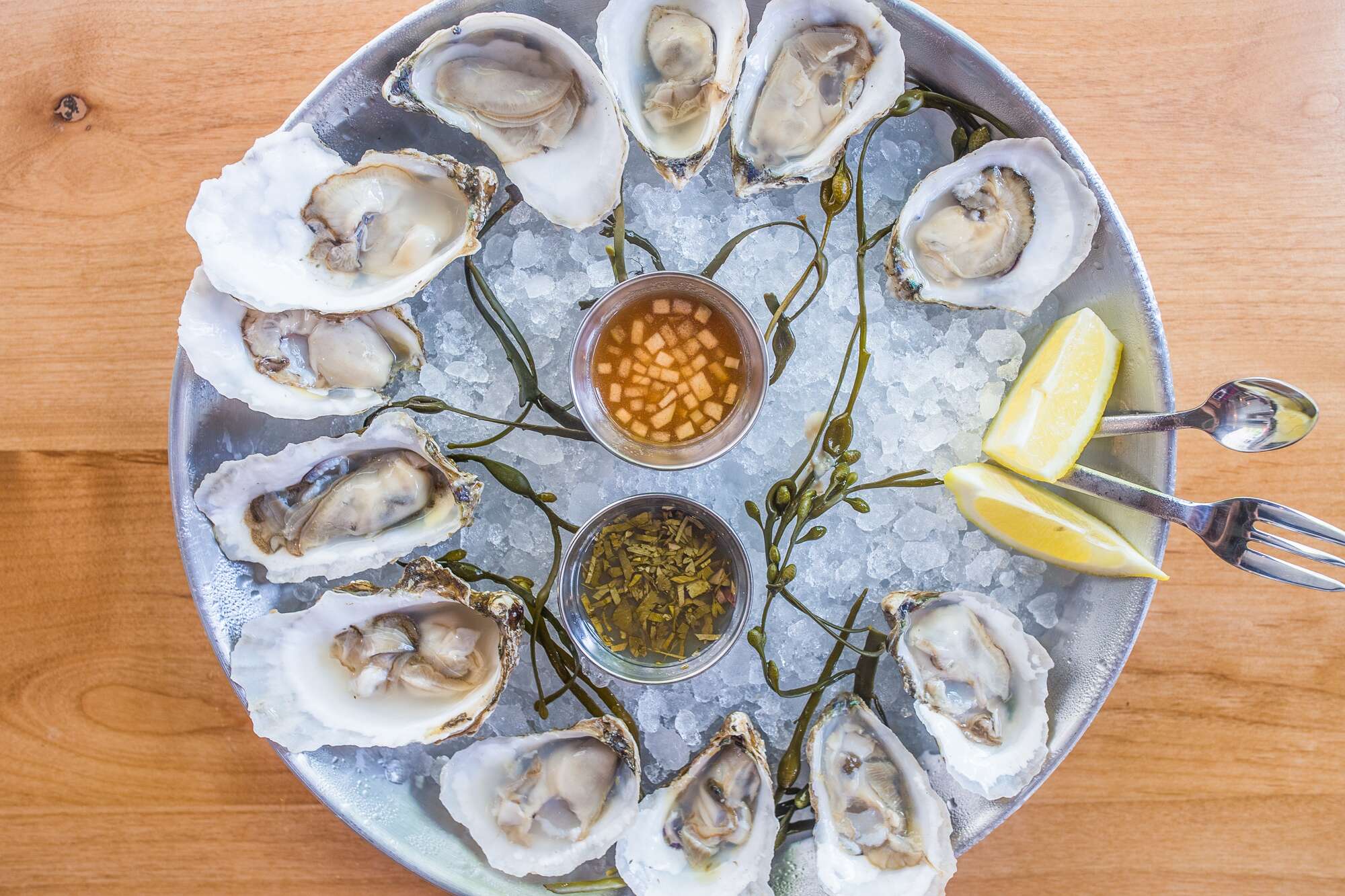 Can you heat up raw oysters?