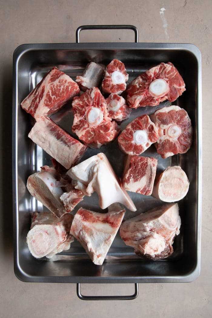 Can you leave meat on bones for bone broth?