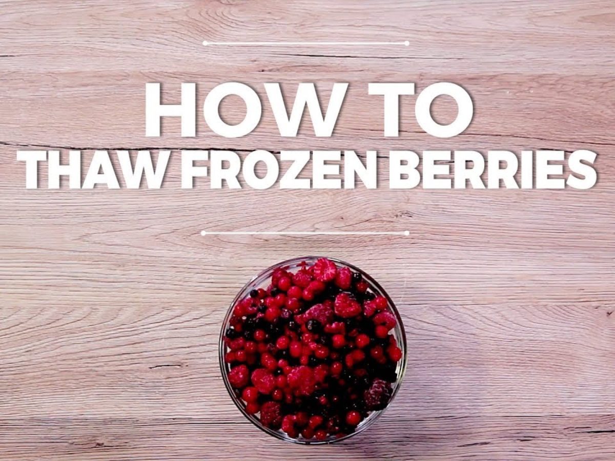 Can you let frozen berries thaw?