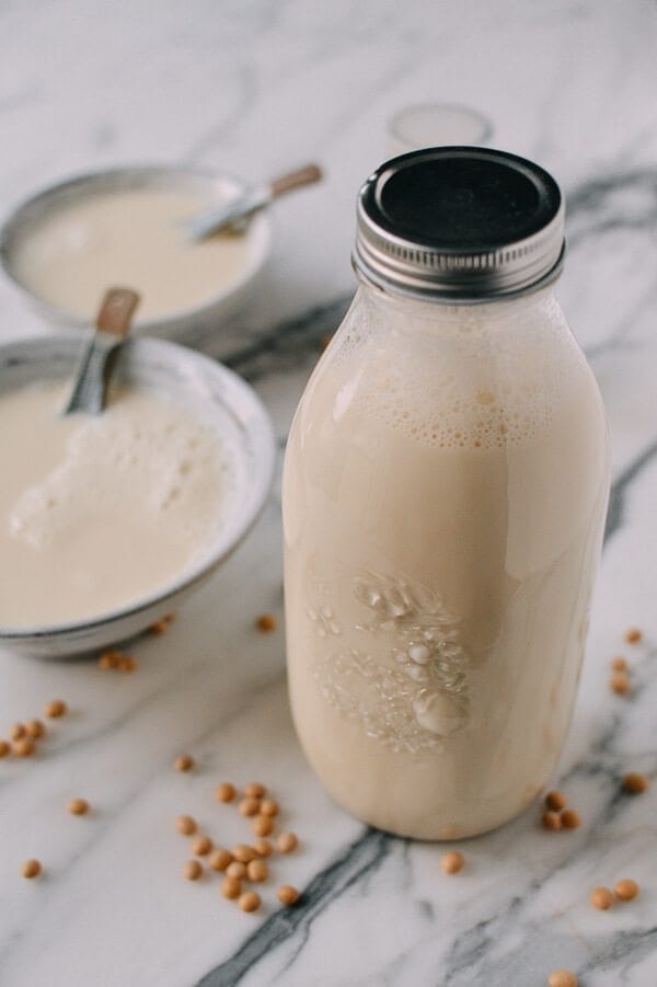Can you make soy milk from fresh soybeans?