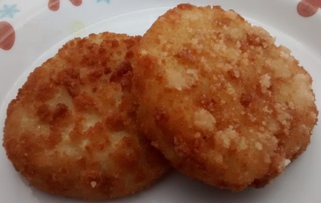 Can you microwave a cooked Fishcake?