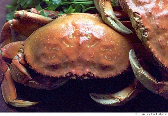 Can you microwave cooked whole crab?