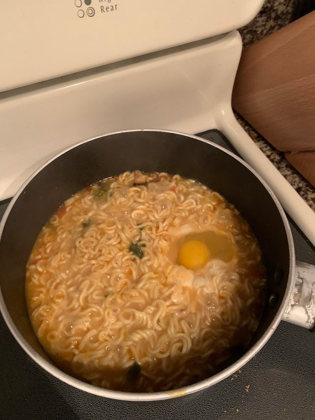 Can you overcook ramen broth?