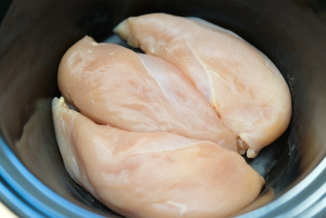 Can you put raw chicken breast in the slow cooker?