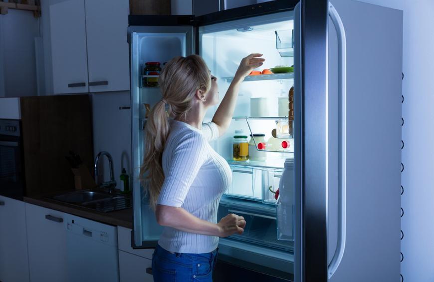 Can you put something in the fridge after defrosting?