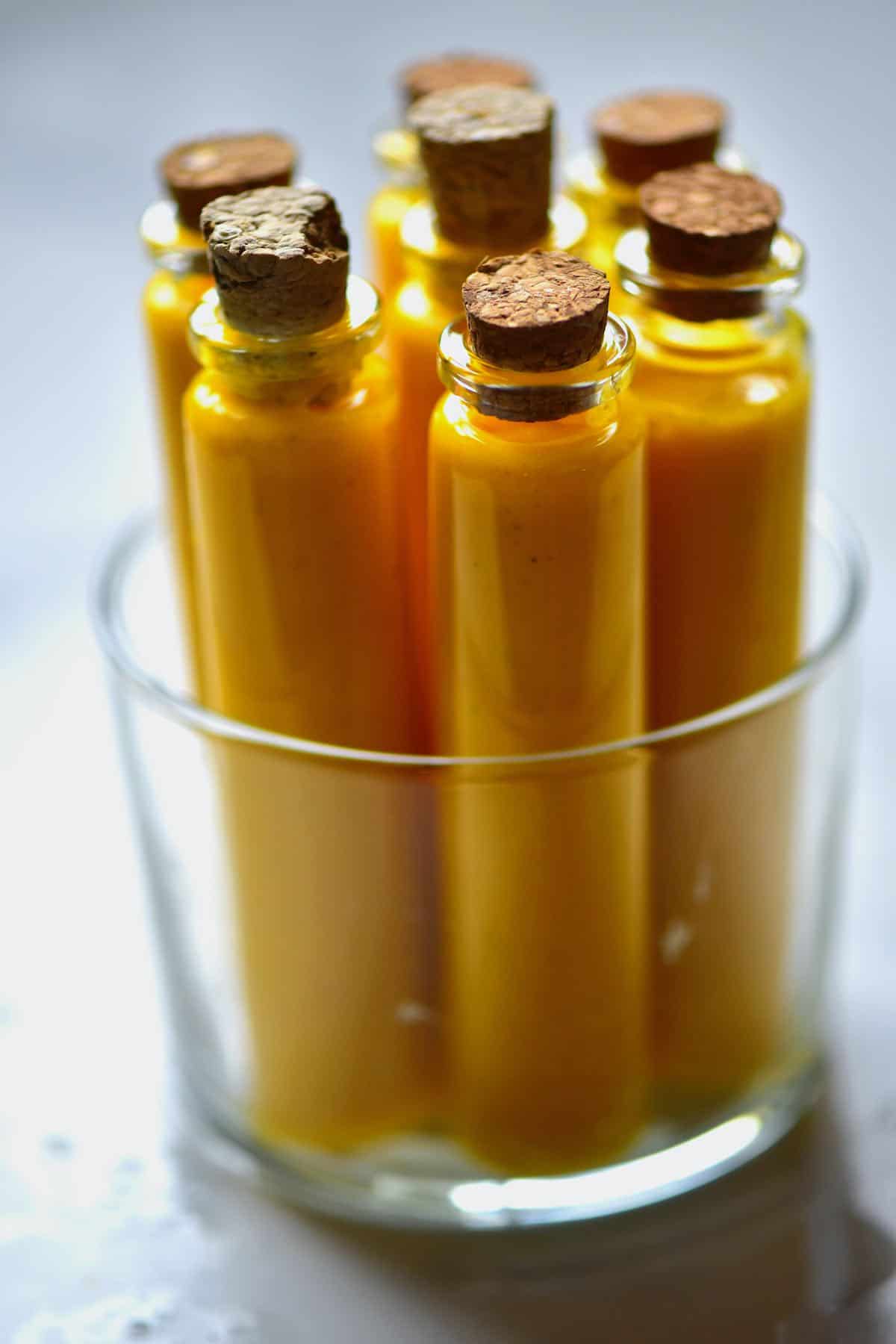 Can you put turmeric in juice?