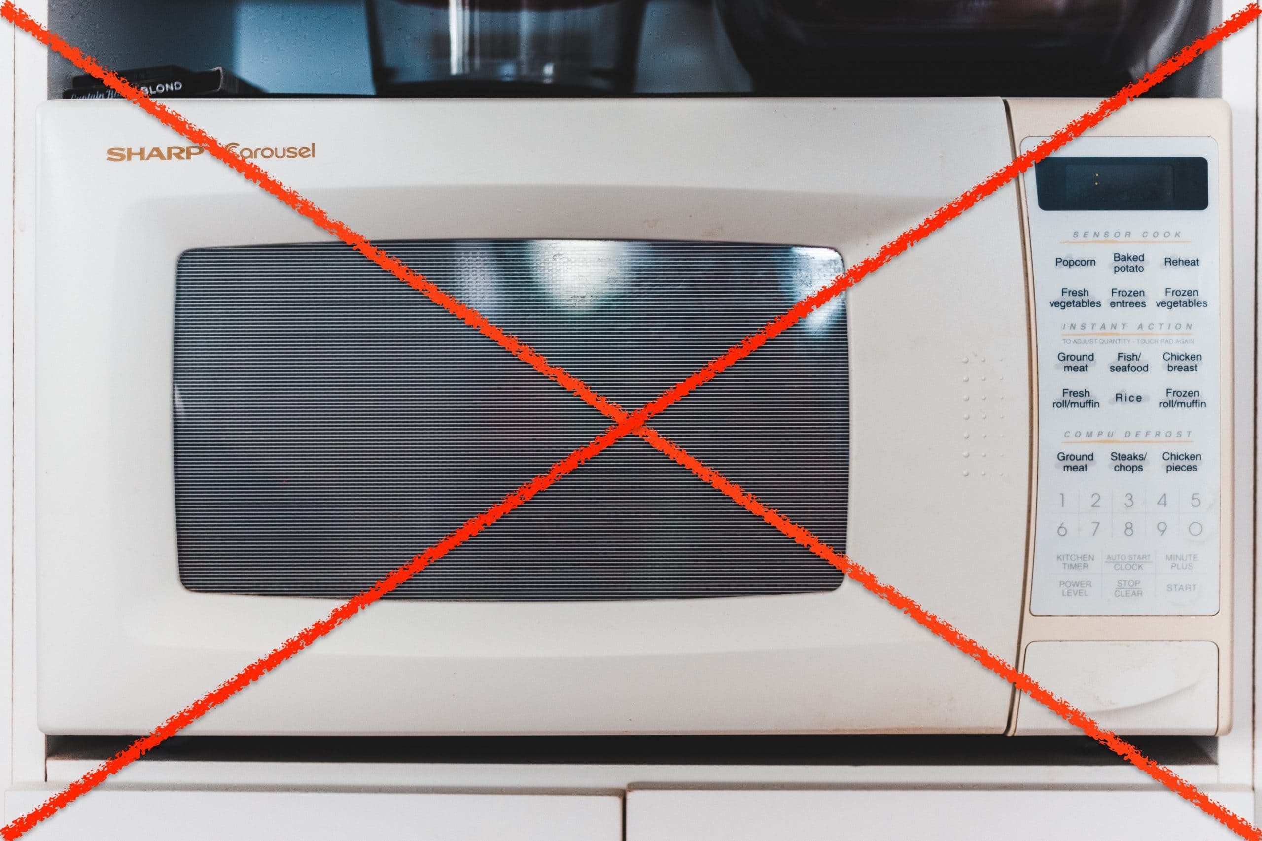 Can you reheat breaded cod in the microwave?
