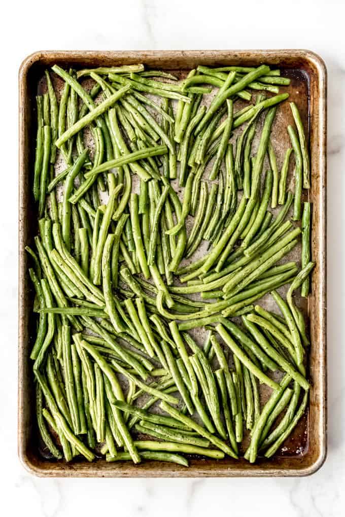 Can you reheat roasted green beans?