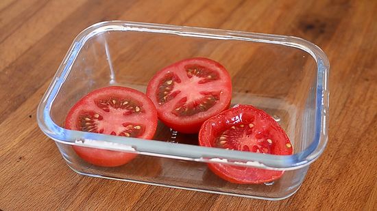 Can you save half a can of tomatoes?