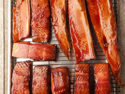 Can you smoke salmon and meat at the same time?
