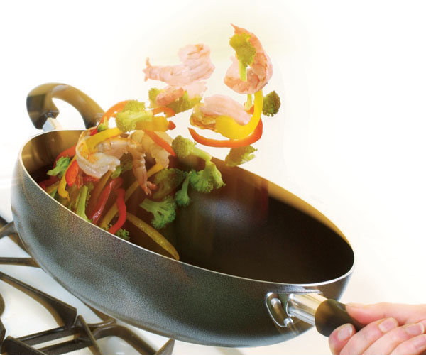 Can you stir fry with a frying pan?