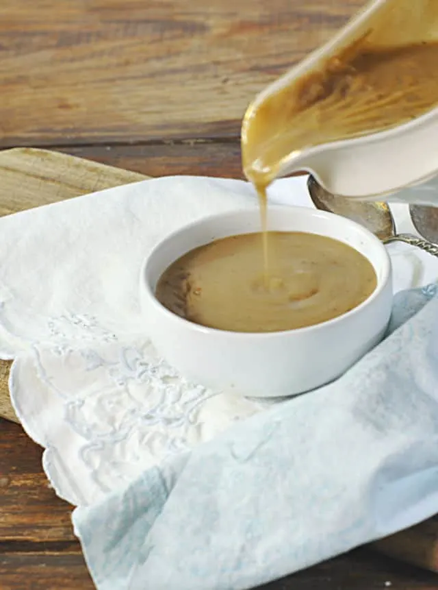 Can you use cornstarch to make gravy instead of flour?