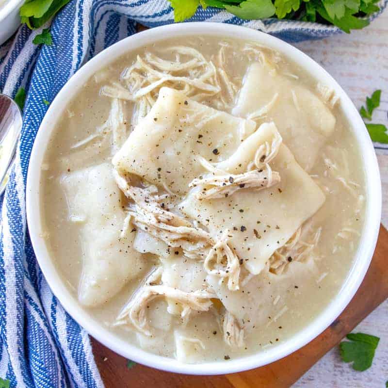 Can you use flour to thicken chicken and dumplings?