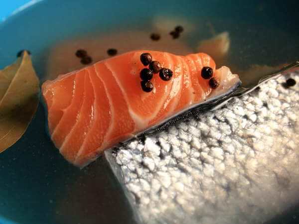 Can you use pickling salt to brine salmon?