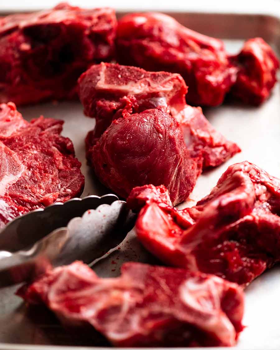 Can you use raw meat for stock?