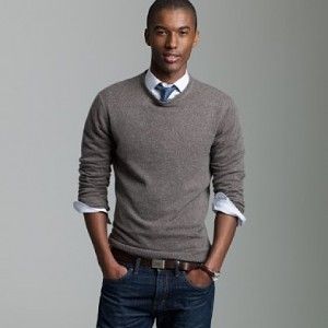 Can you wear a crew neck sweater with a collared shirt?