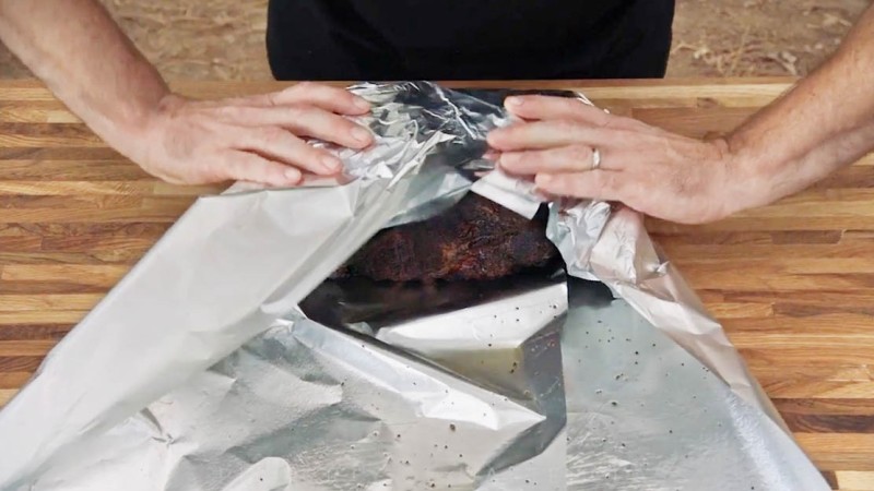 Can you wrap meat in foil?