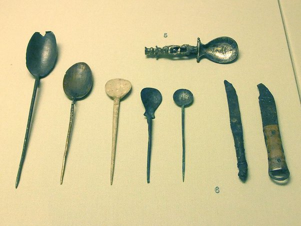 Did the Romans use spoons?