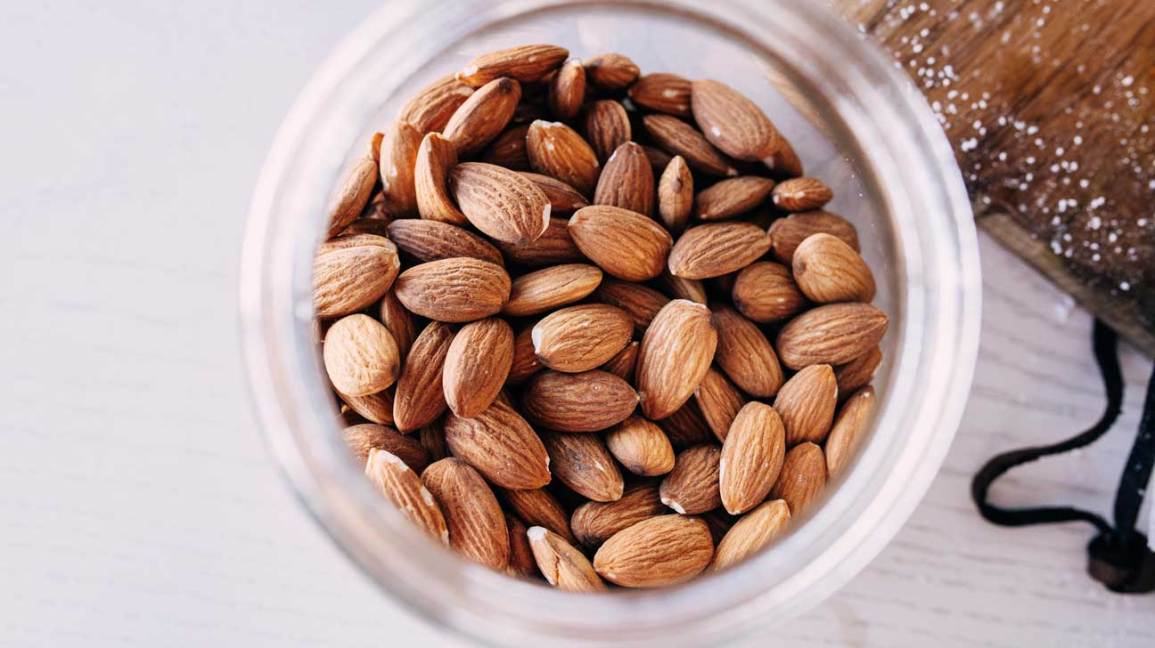 Do all nuts have phytic acid?