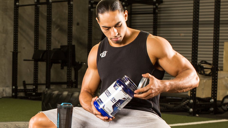 Do bodybuilders need protein powder?