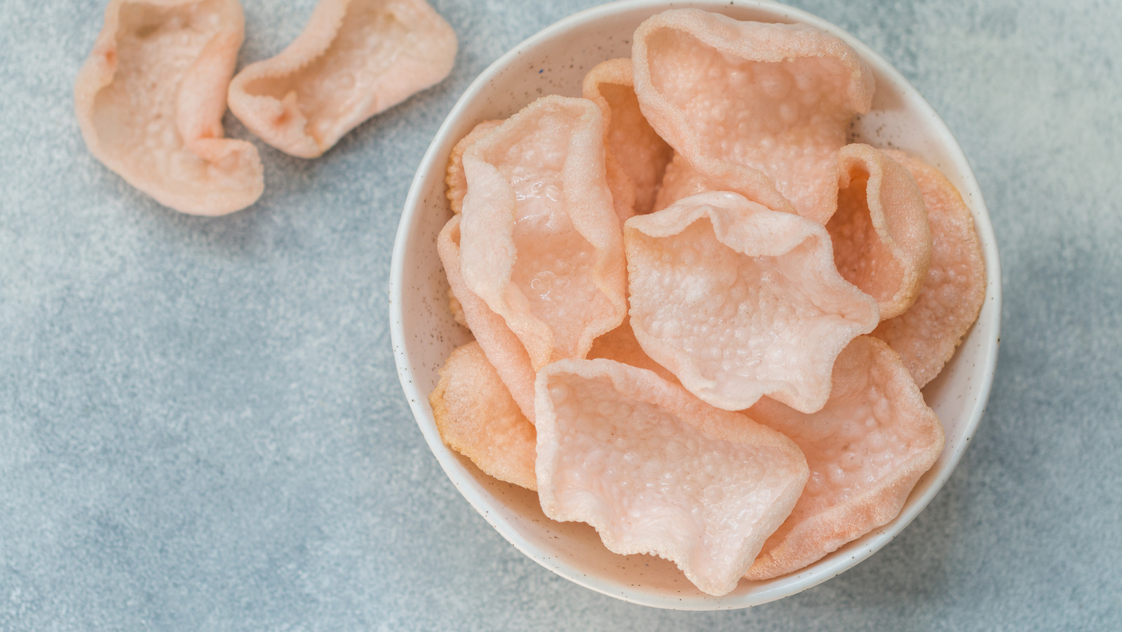 Do Chinese prawn crackers go off?