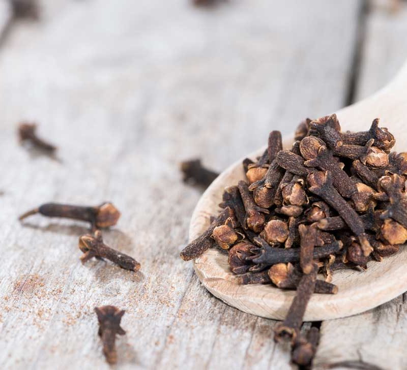 Do cloves make you poop?