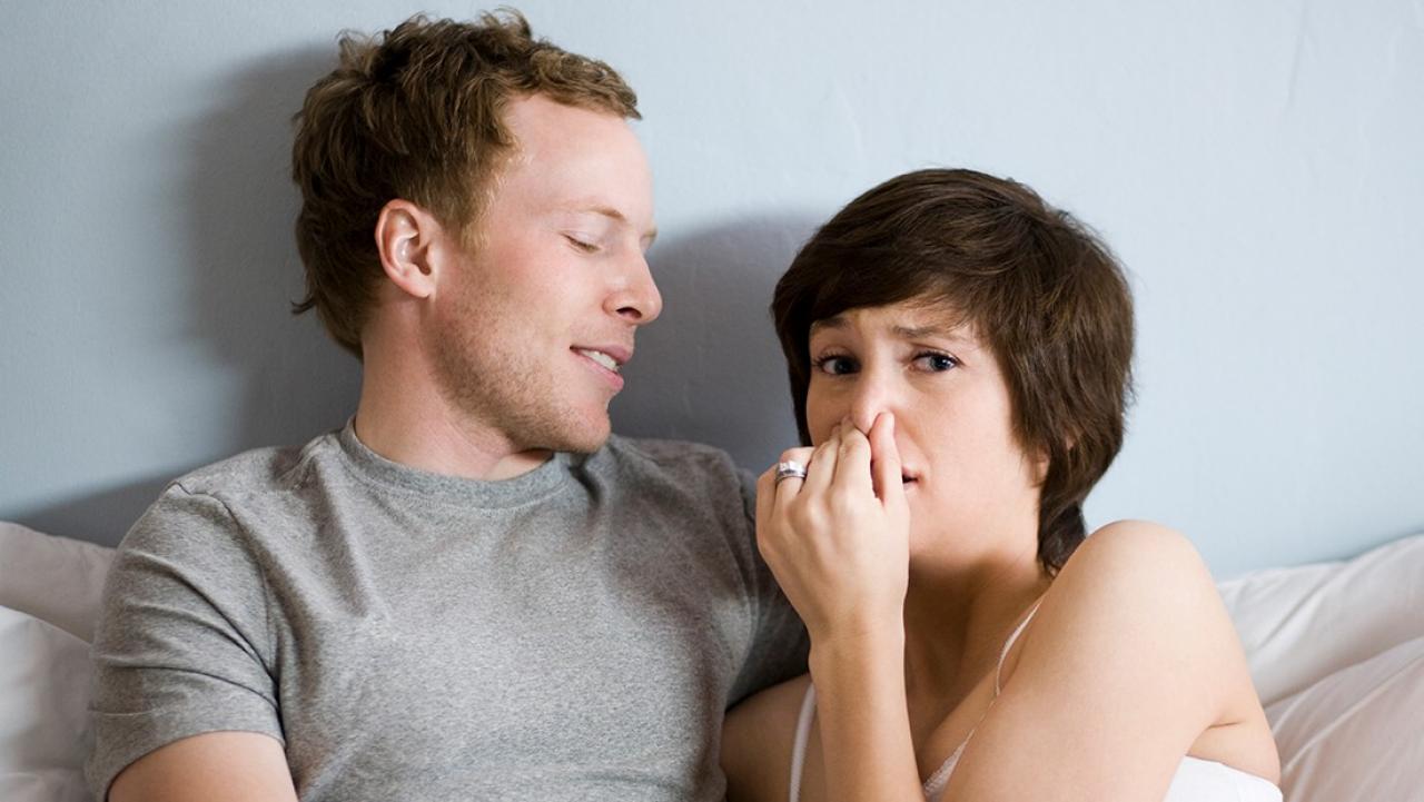 Do couples farts smell the same?