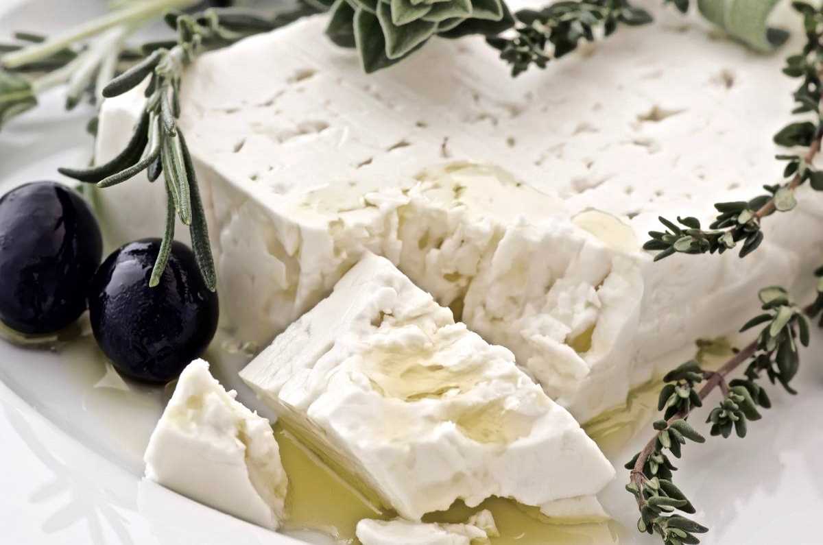 Do Greeks eat a lot of feta?