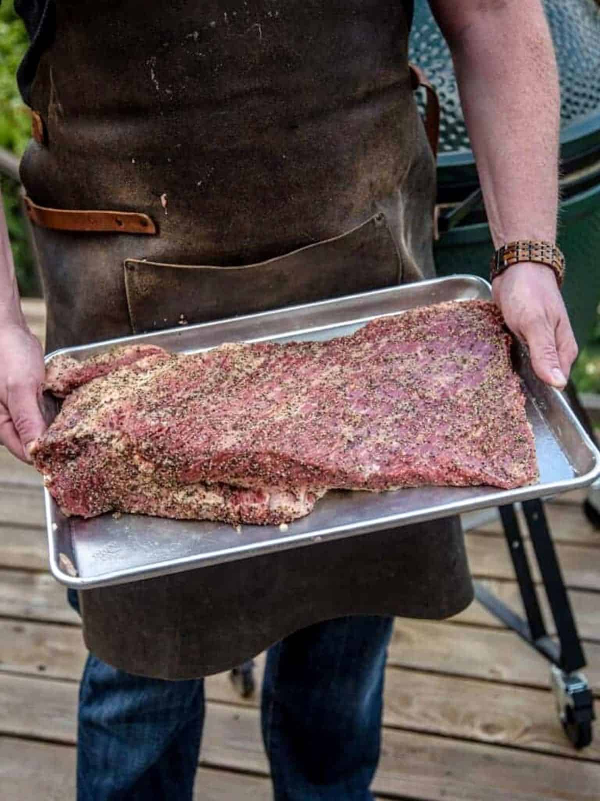 Do I put oil on brisket before rub?