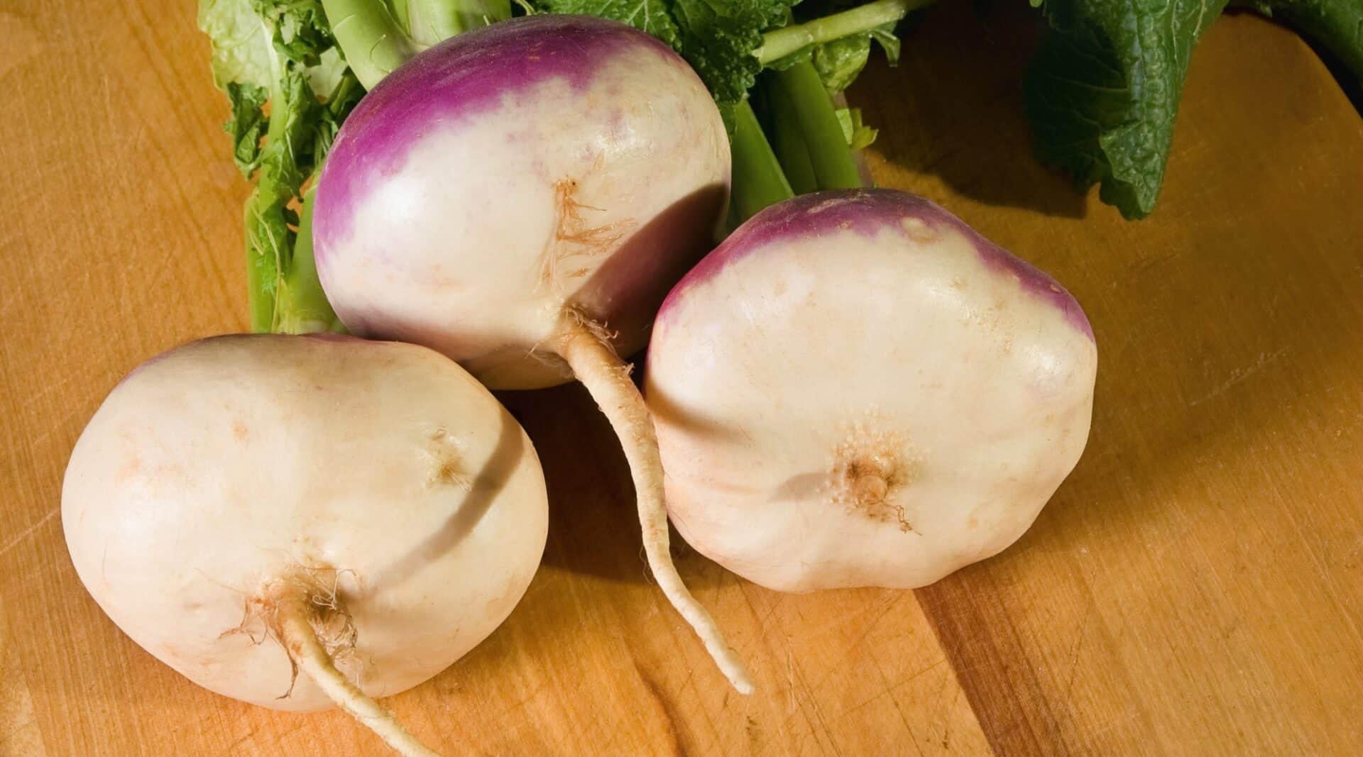 Do turnips taste like potatoes when cooked?