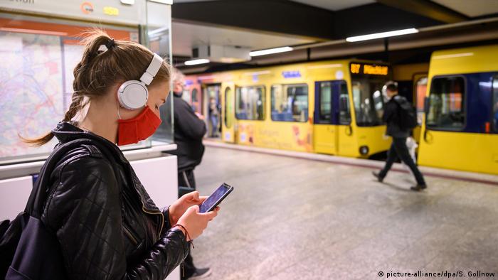 Do you have to wear a mask in train stations?