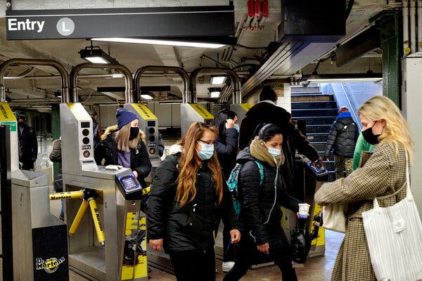 Do you have to wear a mask on the subway?